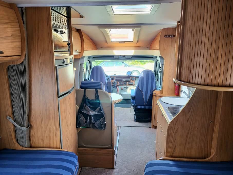 Burstner Delfin Performance 2007 T700 2 berth motorhome fixed twin 55k ...