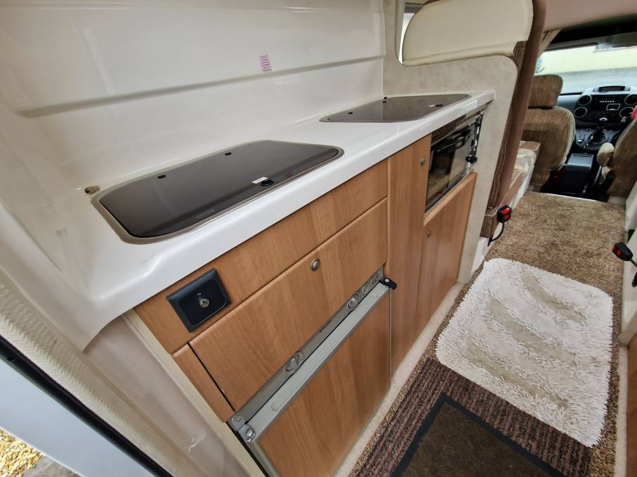 2013 ROMAHOME R25 COMPACT MOTORHOME - 2 BERTH - 4 BELTS - LOW MILES ...