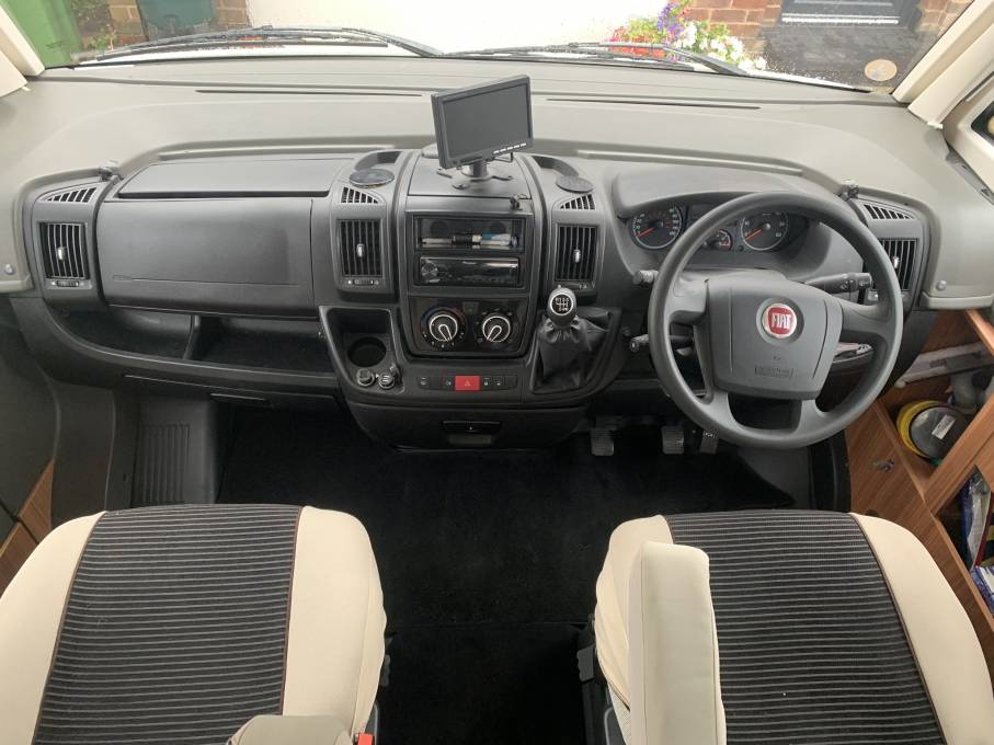 Adria Sonic A Class i700 SC 4 Berth 4 Travel Seat Island Bed Motorhome ...