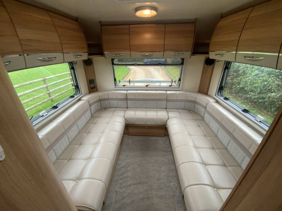 Bailey Approach Autograph 765 6 Berth 6 Seatbelt Rear Lounge Motorhome