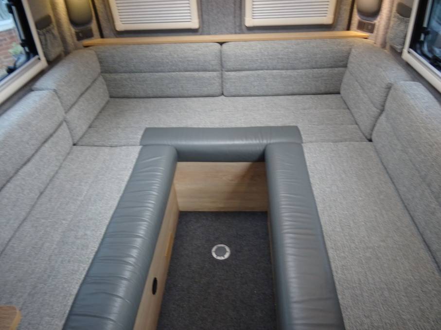 Consort Reef 2021 Euro 6 Automatic 2 Berth Rear Lounge Camper Van For Sale