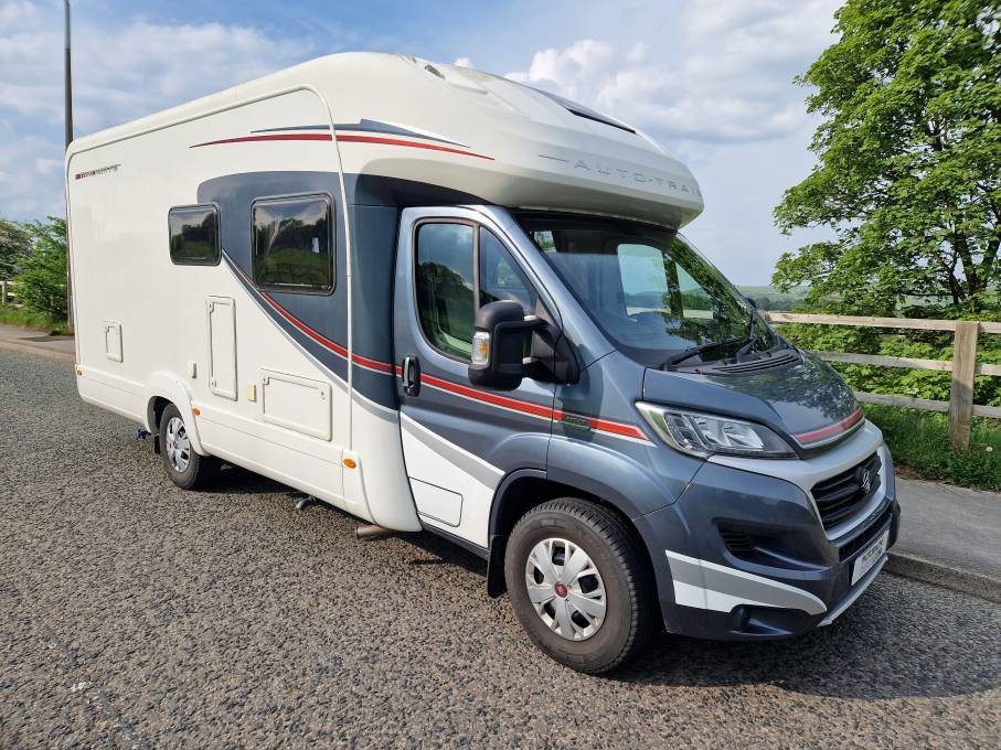 Auto Trail Tracker FB 2016 4 Birth Fixed Bed Motorhome For Sale