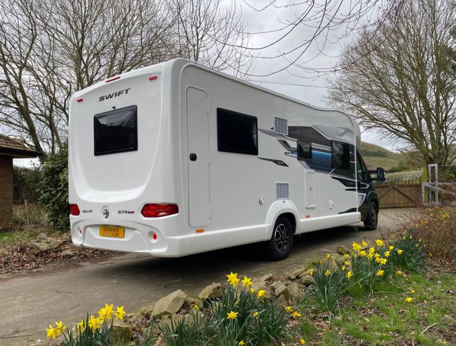 Automatic Swift Escape 674