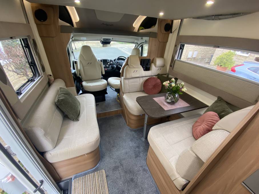 Bailey Autograph 81-6 6 Berth 6 Travel Seat Rear Lounge Motorhome For Sale