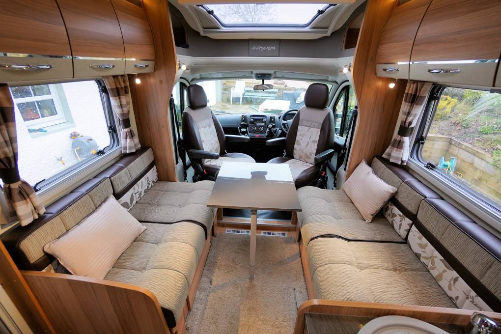 2016 Bailey Autograph Approach 730, 4-Berth, 2-Seatbelts, End Fixed ...