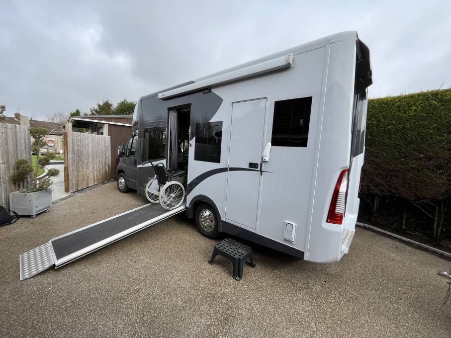 Wheelchair accessible motorhome
