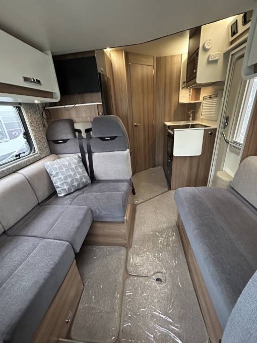 Swift Escape 604 Vogue, special, 6m motorhome for sale