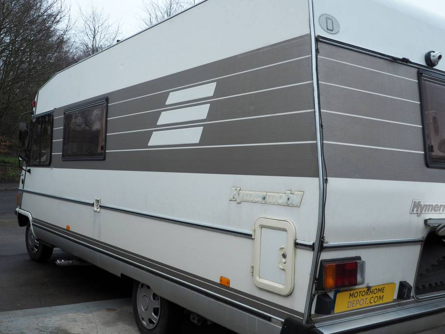 1993 Hymer B654 fixed bed A class motorhome LHD