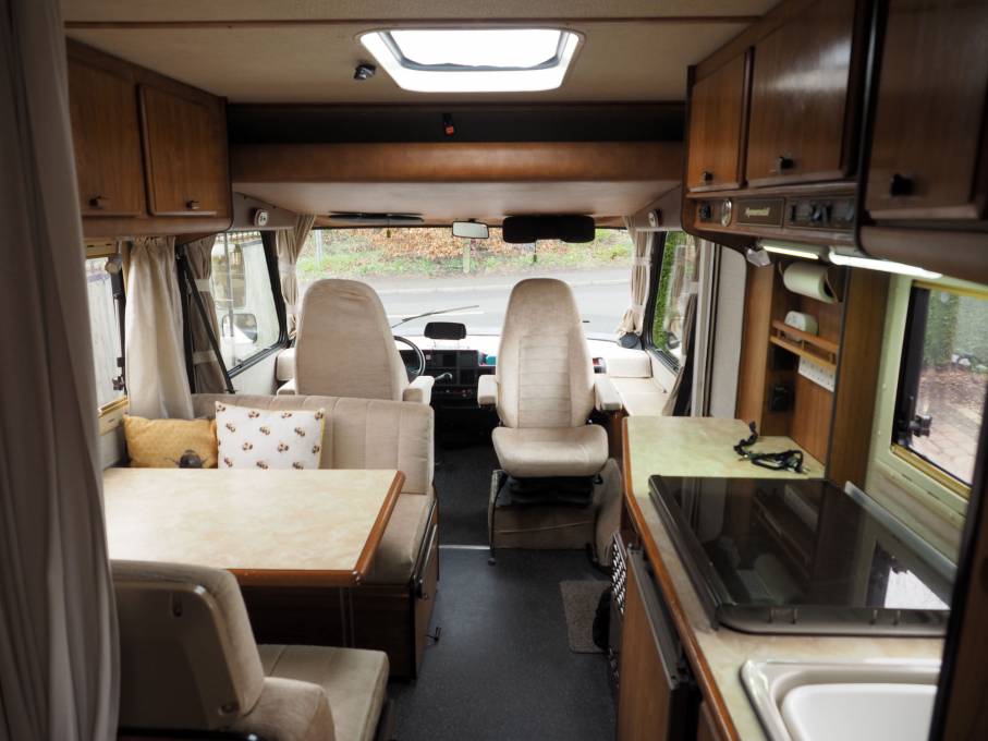 1993 Hymer B654 fixed bed A class motorhome LHD
