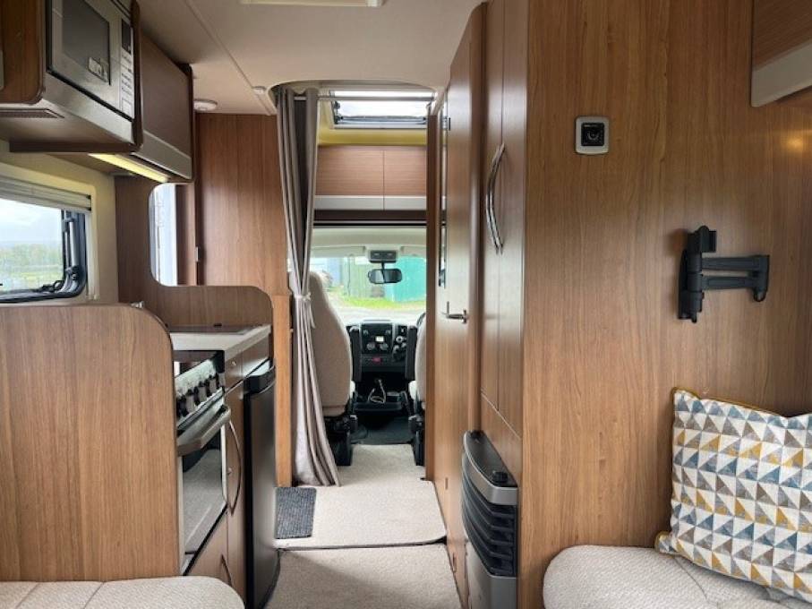 AUTOTRAIL TRIBUTE T625