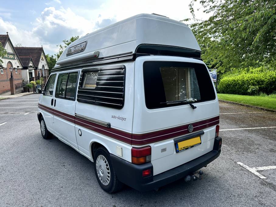 Volkswagen Auto-Sleepers Topaz 2 Berth Automatic End Washroom Motorhome ...