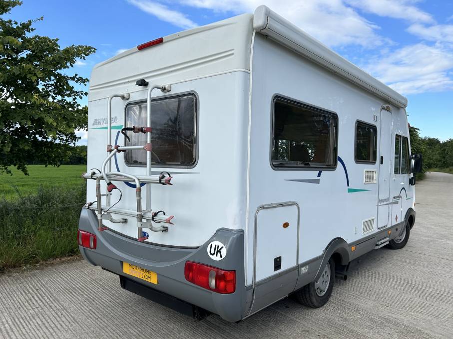 Hymer B574