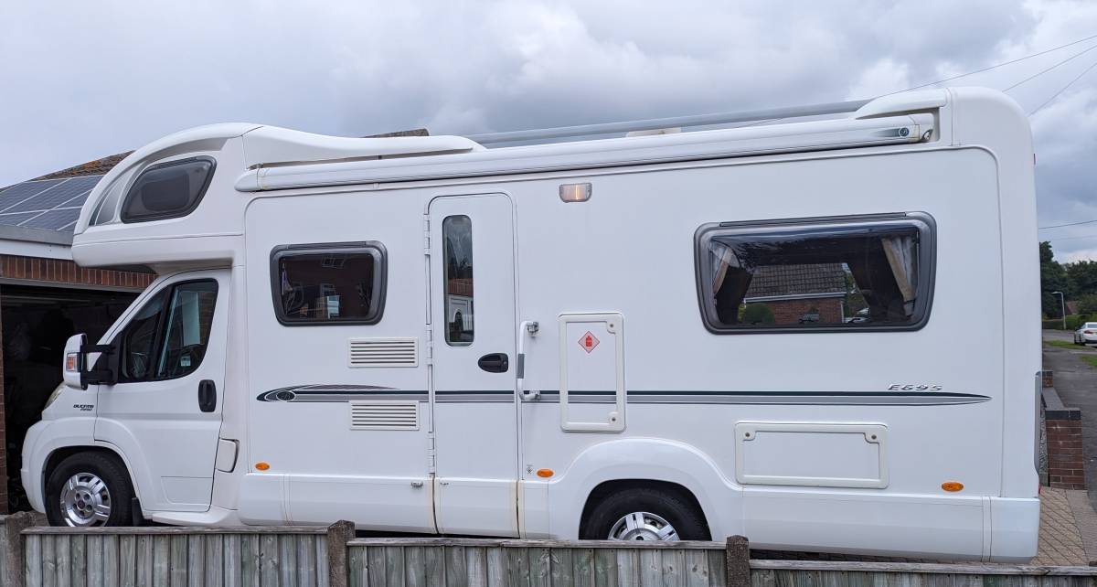 Bessacarr E695,4000kg,reversing camera,4berth,4belt motorhome for sale