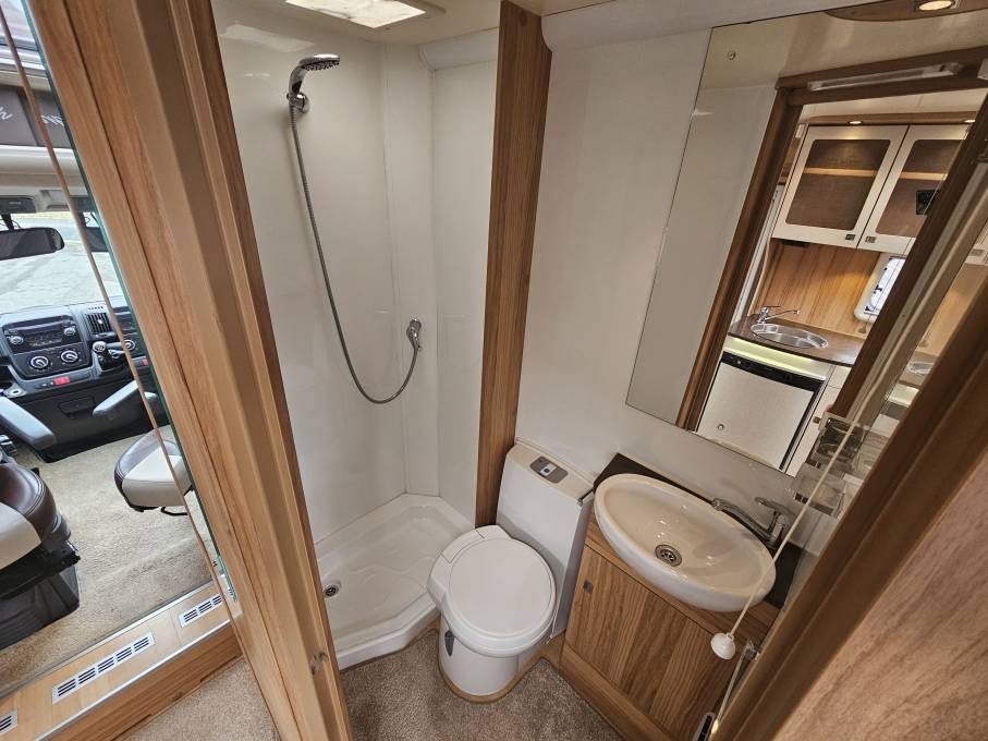 Bailey Approach Autograph 625, 2berth,2belt,3500kg motorhome for sale