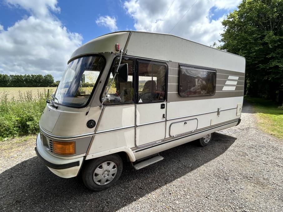 Hymer B544 1990 2 Berth LHD A-Class Motorhome FOR SALE