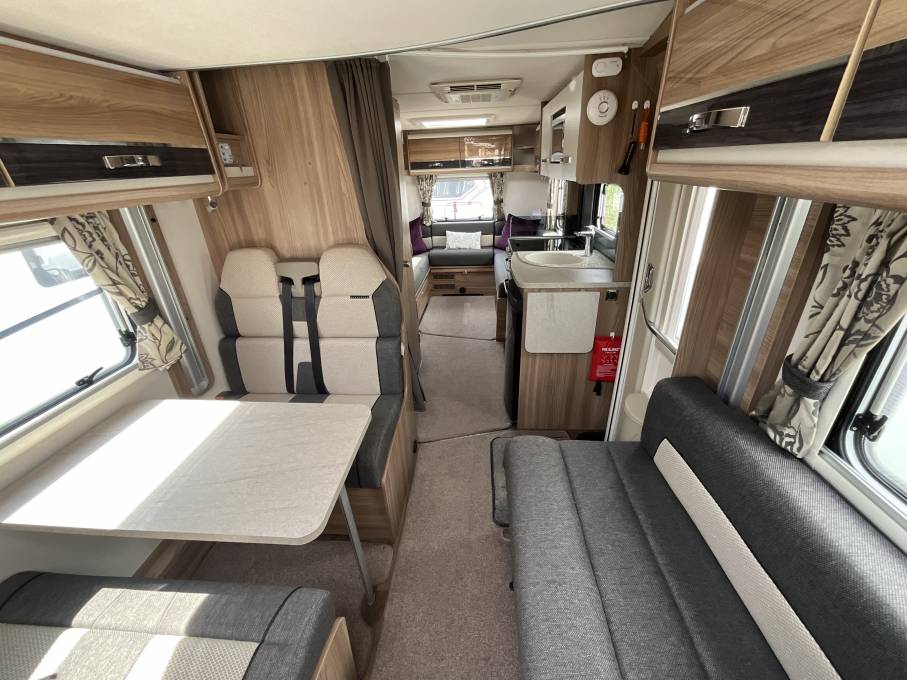 Bessacarr E496 6 Berth Luxury Rear Lounge Motorhome For Sale