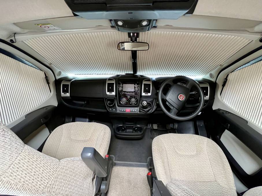 Autotrail Mohawk Luxury 4 Berth Rear Fixed Bed Garage Motorhome