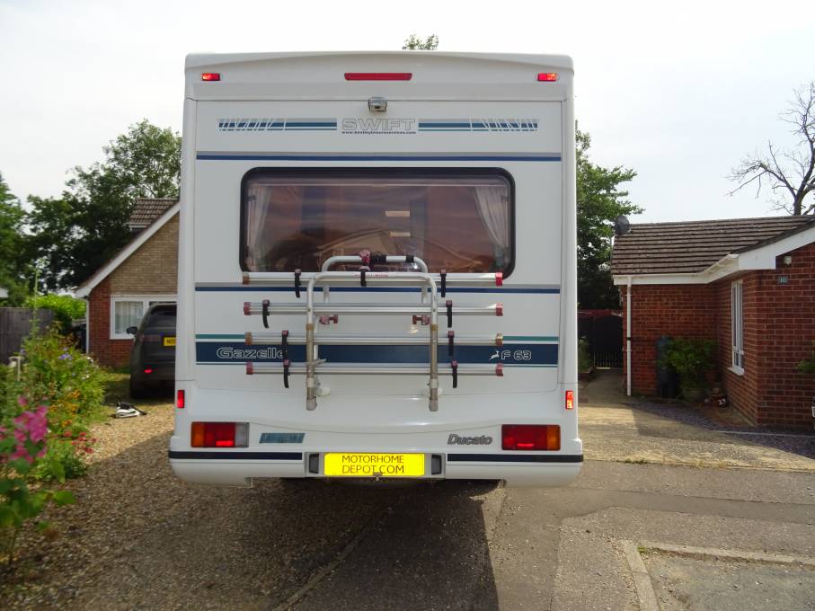 Swift Gazzell F63 6 Berth 2002