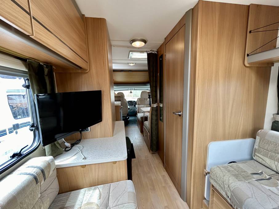 Swift Escape 686 6 Berth 6 Belts Rear Lounge Motorhome For Sale
