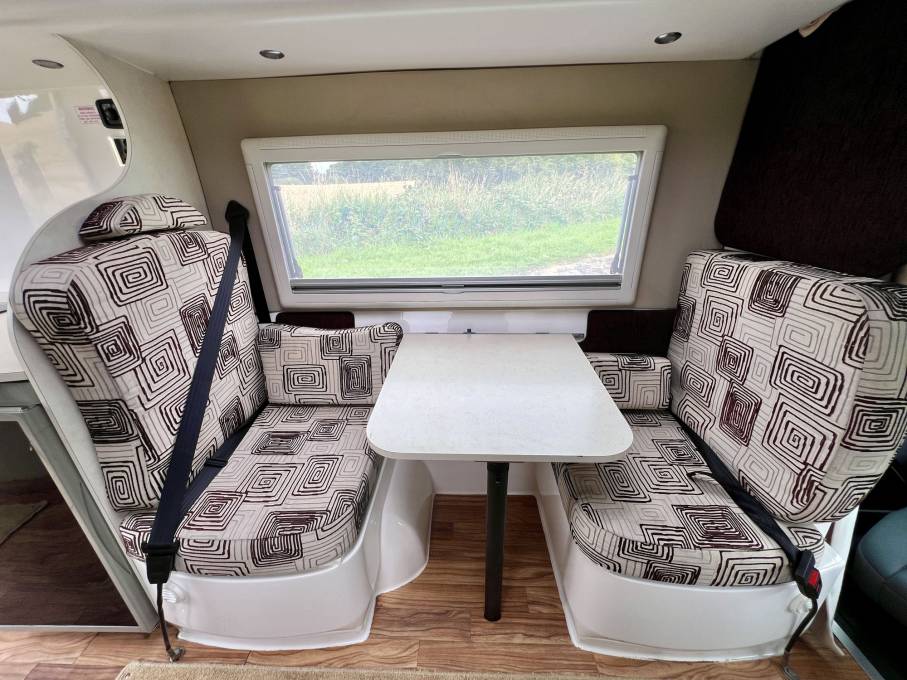 2009 Romahome R40 compact 4 berth motorhome