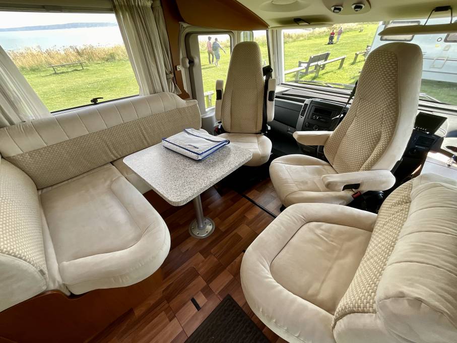 Hymer Starline B680, 2013, 4 berth rear fixed bed for sale