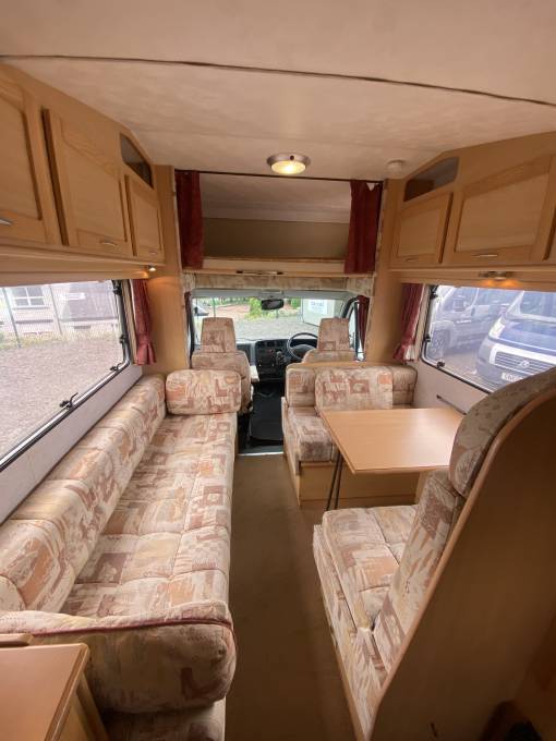 Compass Avantgarde 300 5 Berth 4 Seatbelts End Kitchen 2002 Motorhome ...