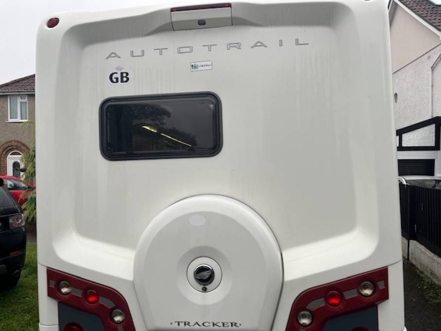 AUTOTRAIL TRACKER EKS