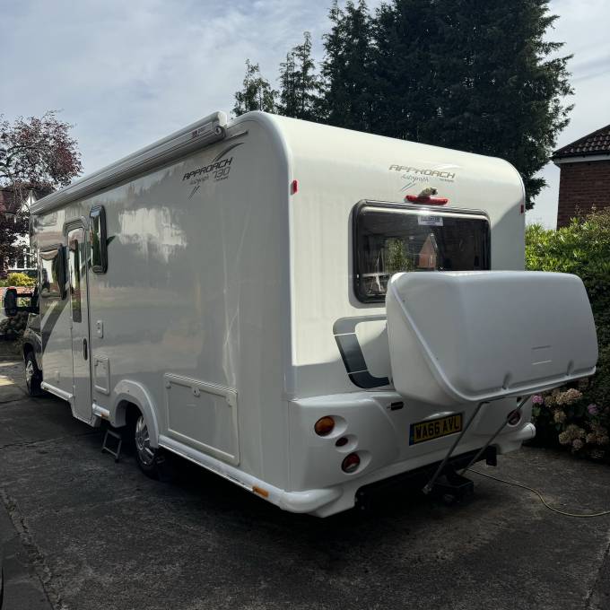 Bailey Approach Autograph 730