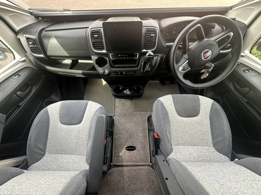 SWIFT ESCAPE HI-STYLE 640 AUTOMATIC 4 BERTH Motorhome for Sale