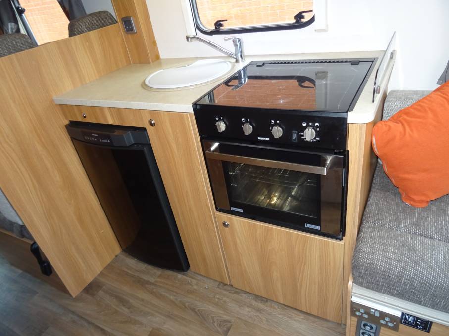 Swift Escape 644 4 berth 4 seatbelts end lounge 2014 16098 miles