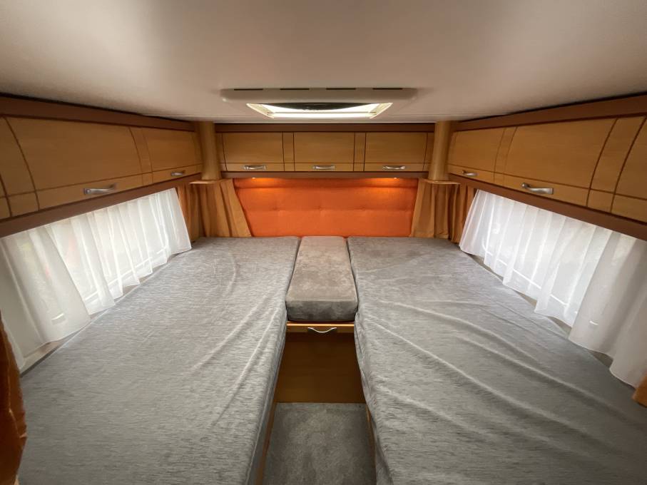 Geist Touring 708 rear fixed bed with garage motorhome for sale