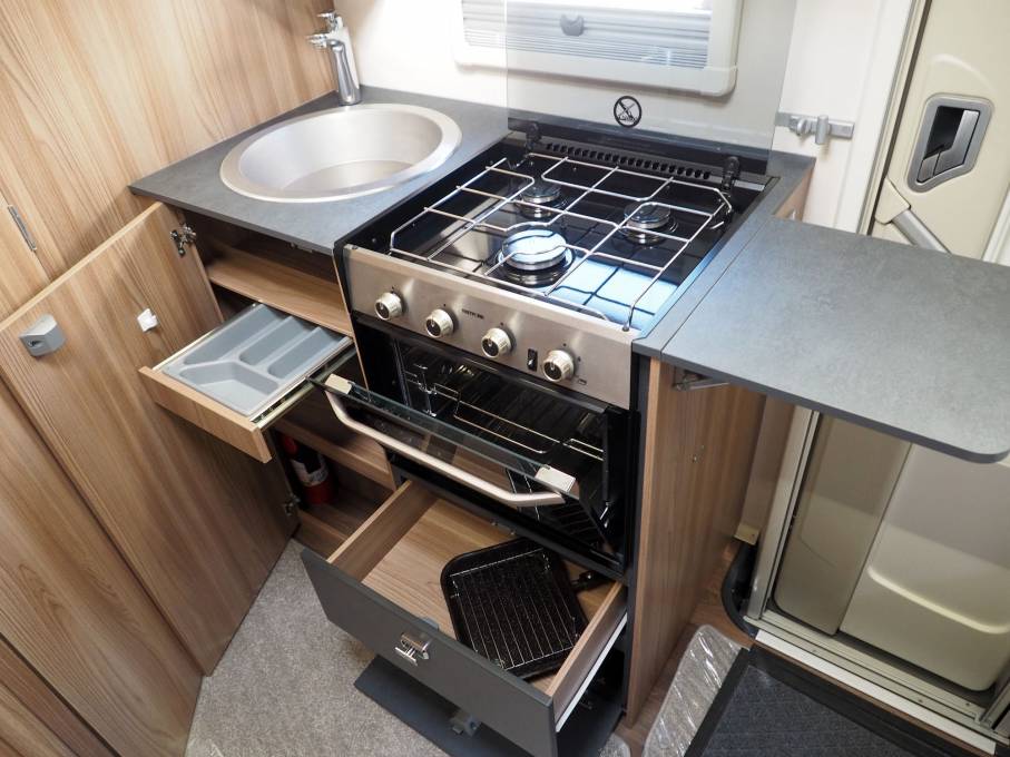 2022 Swift Escape 604 Automatic compact 4 berth motorhome