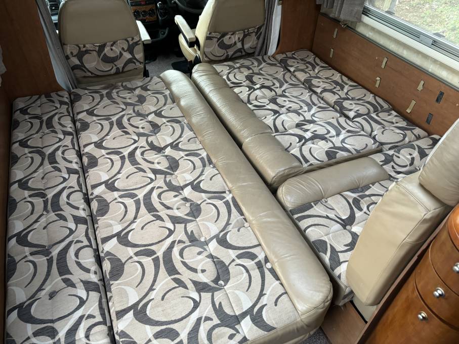 Bessacarr E745 2003 4 Berth End washroom Front lounge Motorhome for sale