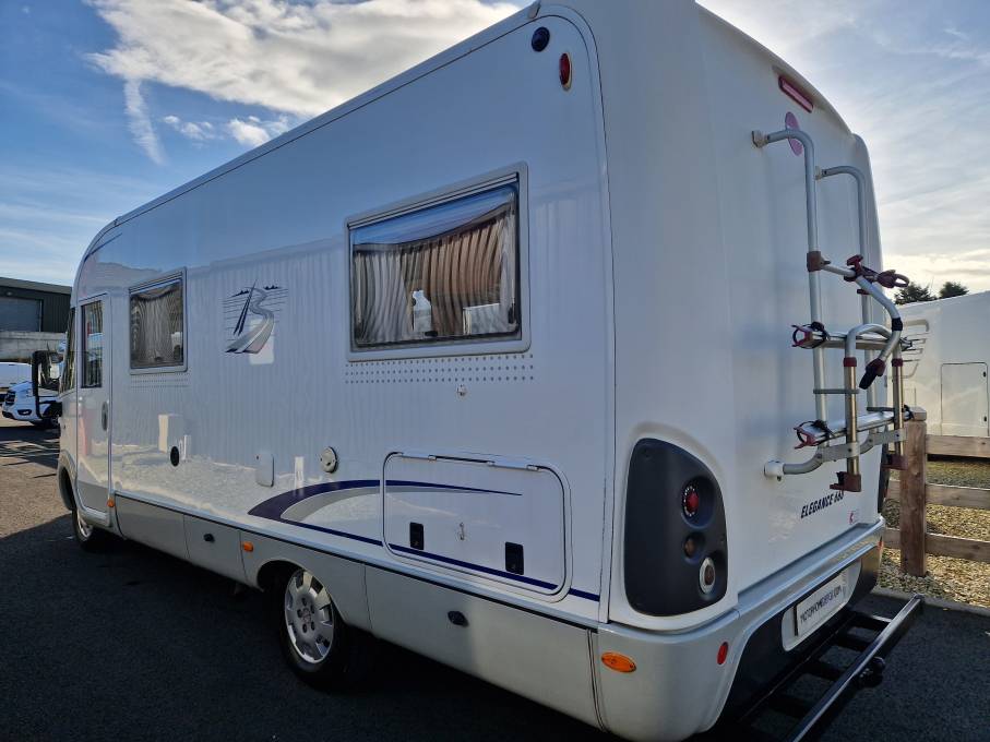 2005 Burstner Elegance 660
