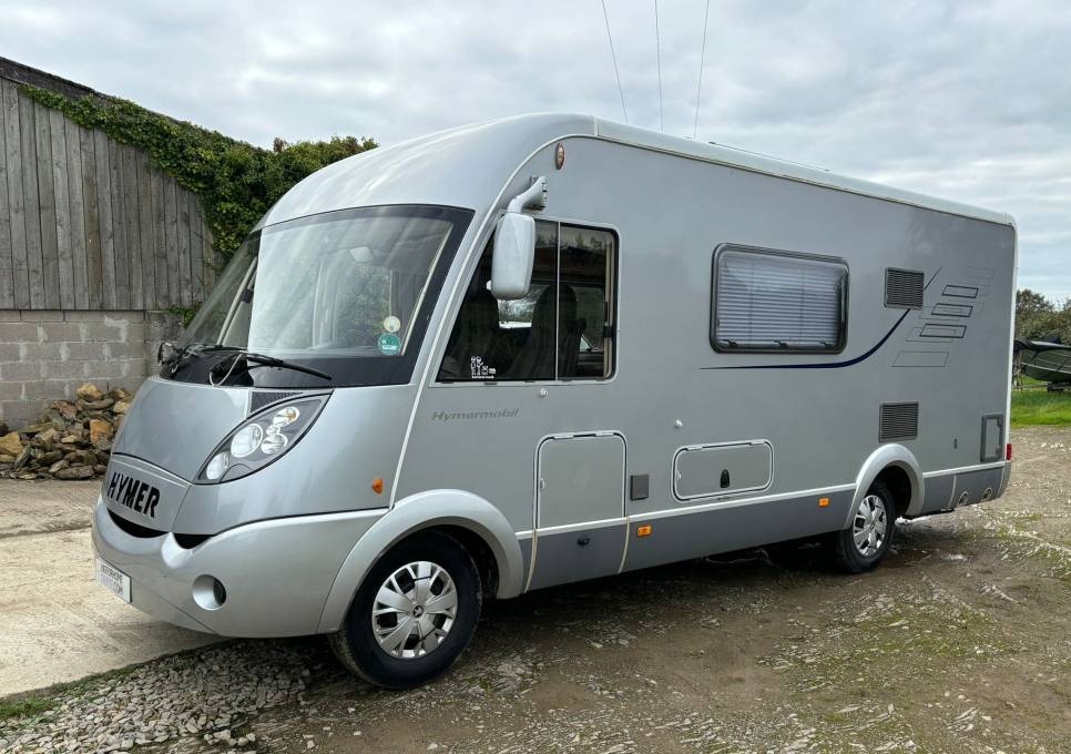 Hymer B544 A-class 4 Berth 6 Belt Motorhome For Sale