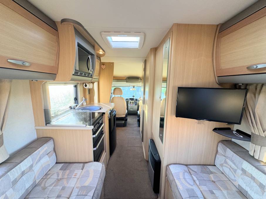 Bessacarr E460 - 2 Berth - 2 Berth - motorhome for sale