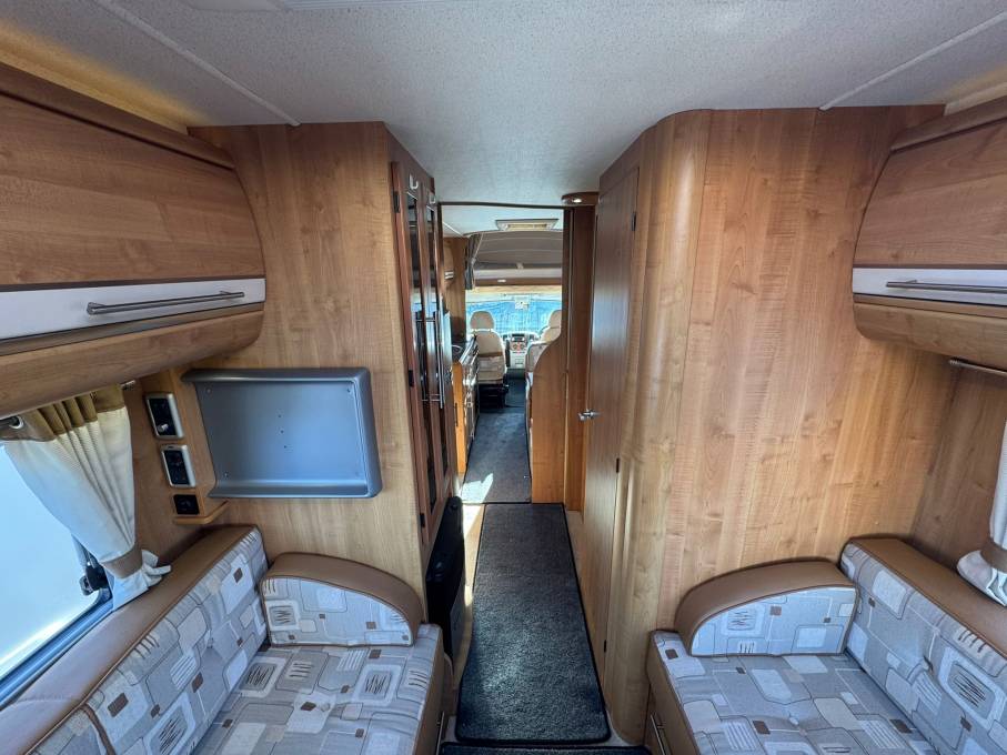 Autotrail Scout SE 6 Berth 4 Belts Rear Lounge Over cab bed