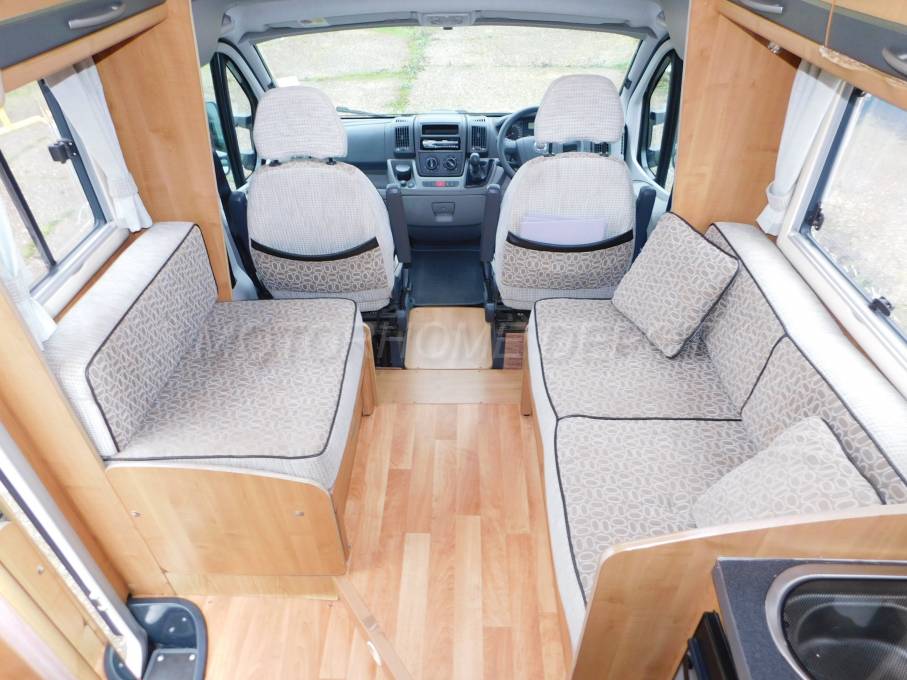 AUTO-TRAIL EXCEL 640G SPORT - 2010