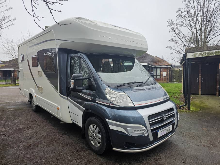 Autotrail Frontier Mohawk,4250kg,4berth,2belt,solar panel,motorhome for ...
