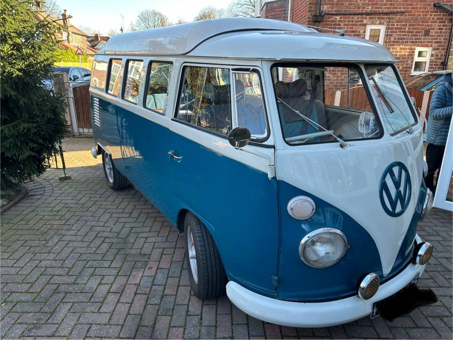 1967 VOLKSWAGEN - TYPE 2 - SPLIT SCREEN - 4 BERTH CAMPER