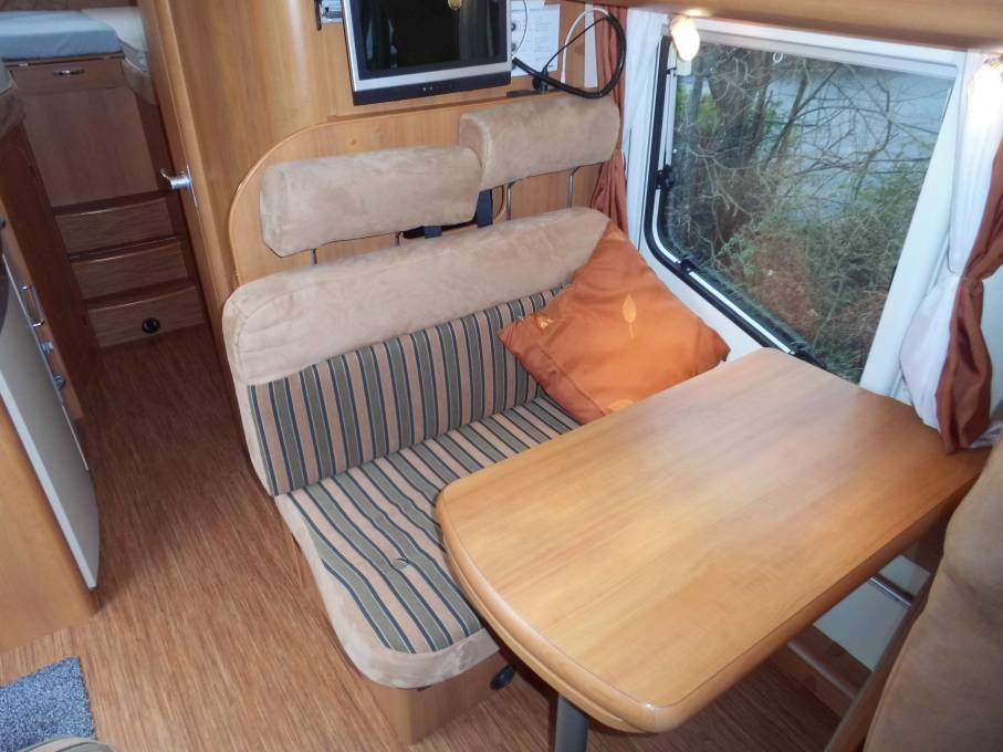 Hobby Van Exclusive DL500 3.0L Automatic 3 berth motorhome large garage