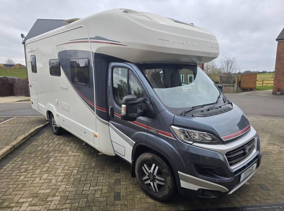 Auto-trail Mohawk 4 Berth 2 Belt Motorhome For Sale
