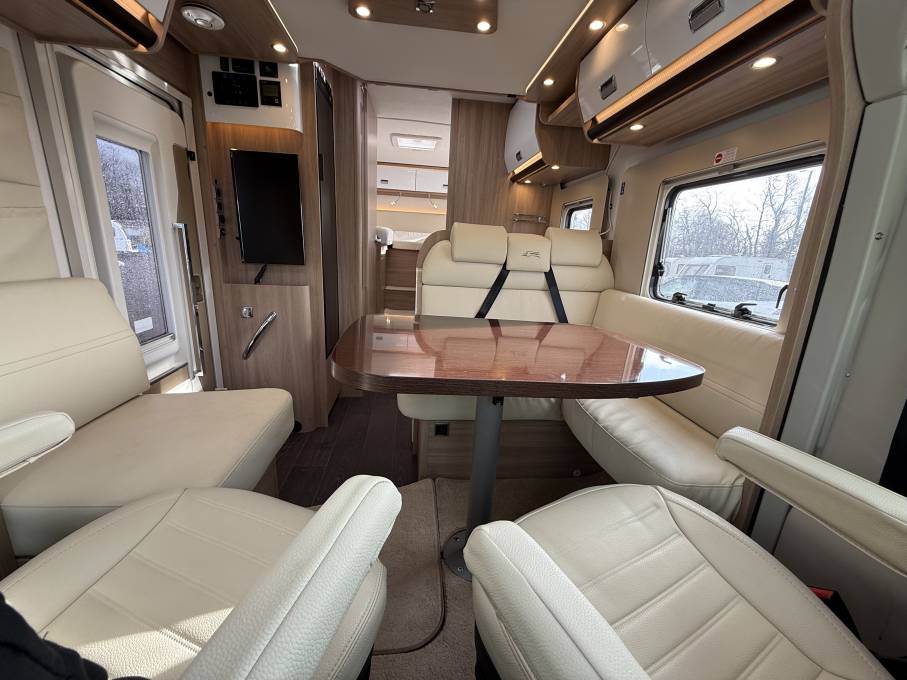 Laika Kosmo 509 4 Berth Rear Fixed Beds 2021 Motorhome For Sale