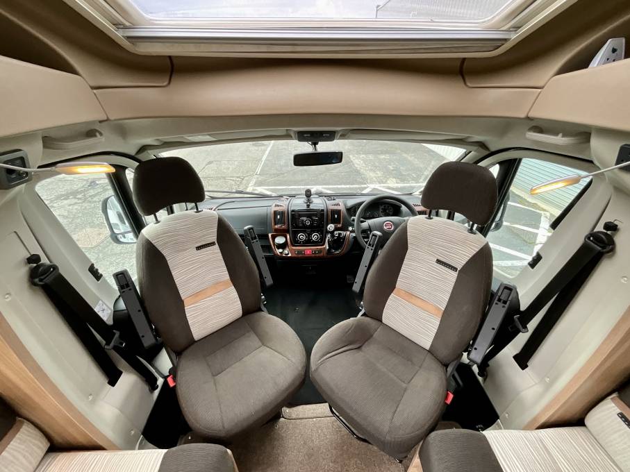 Bessacarr E562, 4 berth, rear fixed bed motorhome for sale