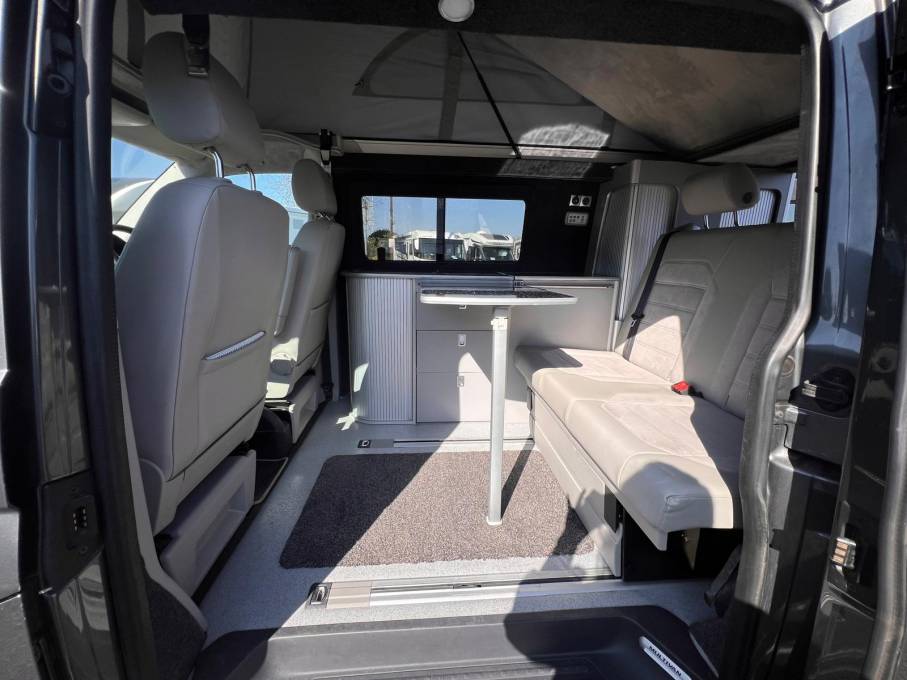 Volkswagen Transporter T28 H-LN TDI BMT Pop top 4 Berth 4 Belts