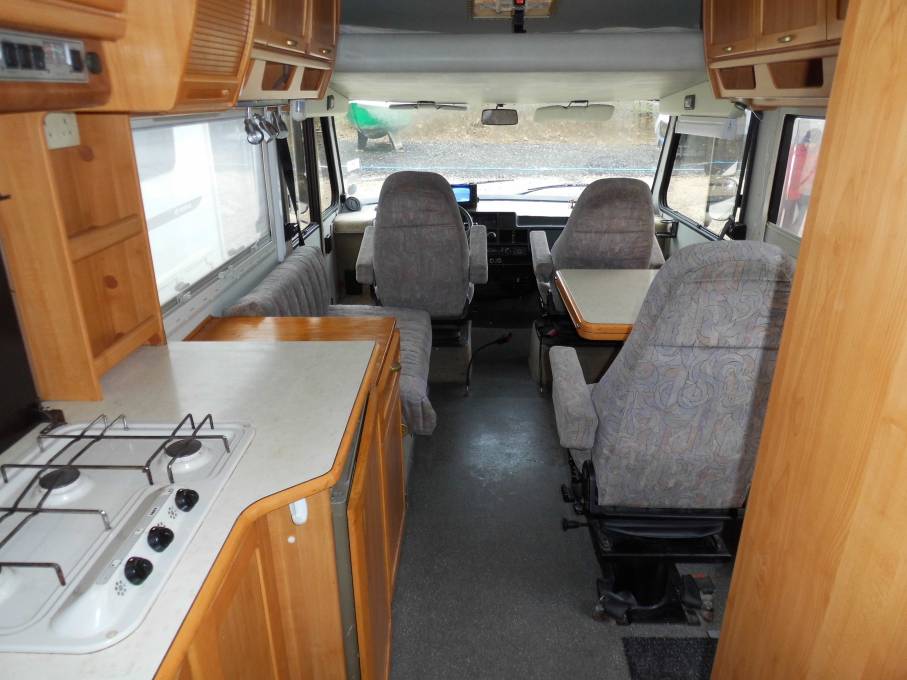 Hymer B694