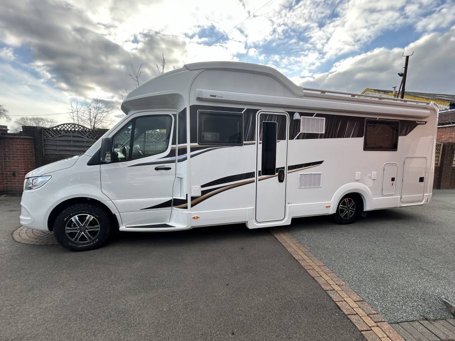 Coachman Travel Master 545, self levellers, hab, aircon, motorhome for sale
