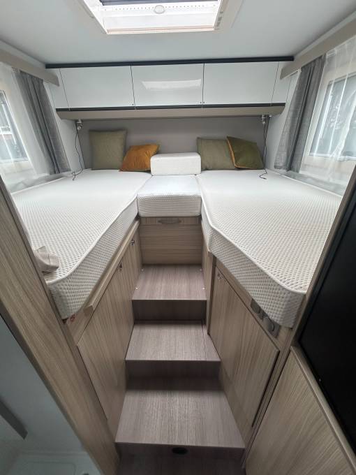 Adria Compact Supreme DL, twin beds.Automatic, motorhome for sale.