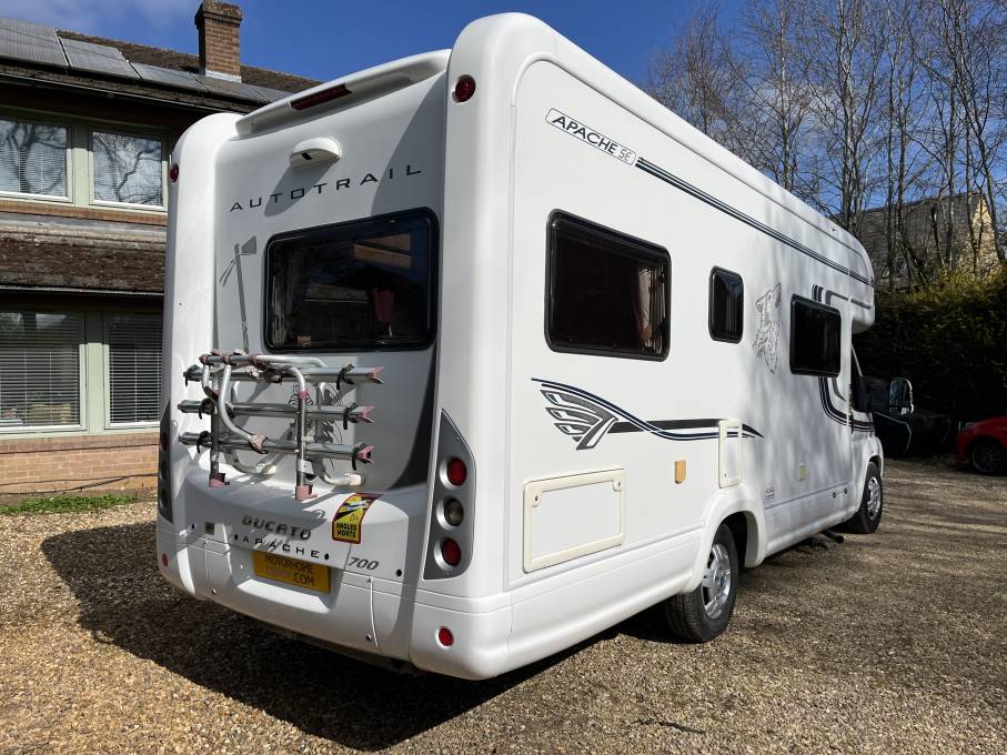 2007 Auto-Trail Apache 700SE 2.3 (130) 6 Sp. Man. 6 Berth 4 Belt Motorhome