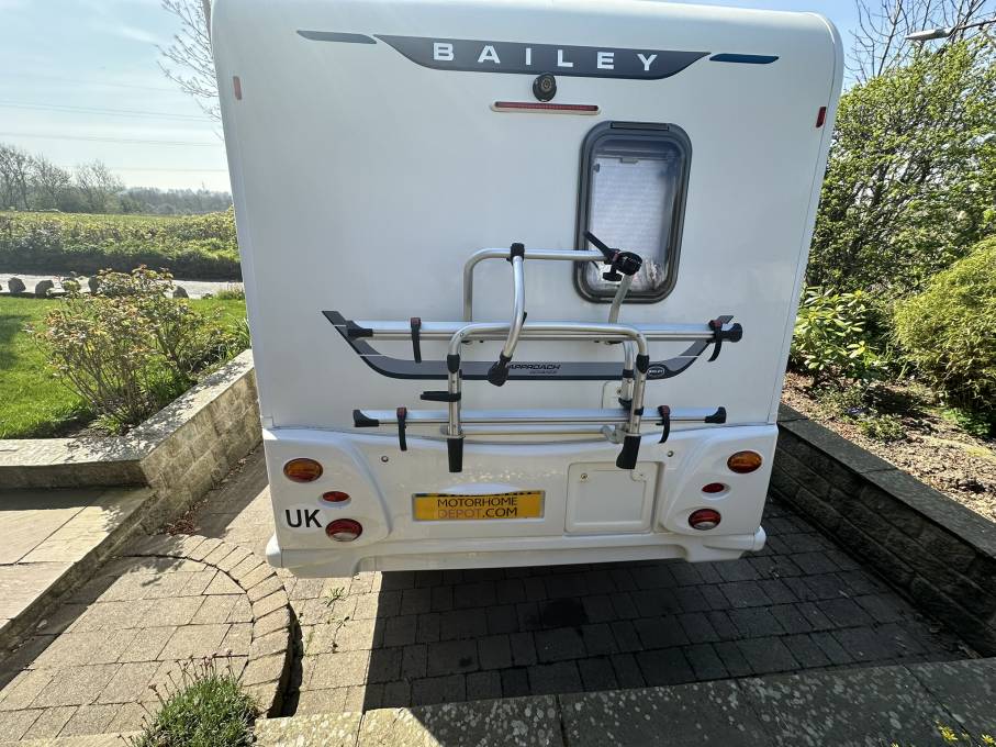 2017 BAILEY APPROACH ADVANCE 635 LOW MILES 2 BERTH 2 BELT MOTORHOME FOR ...